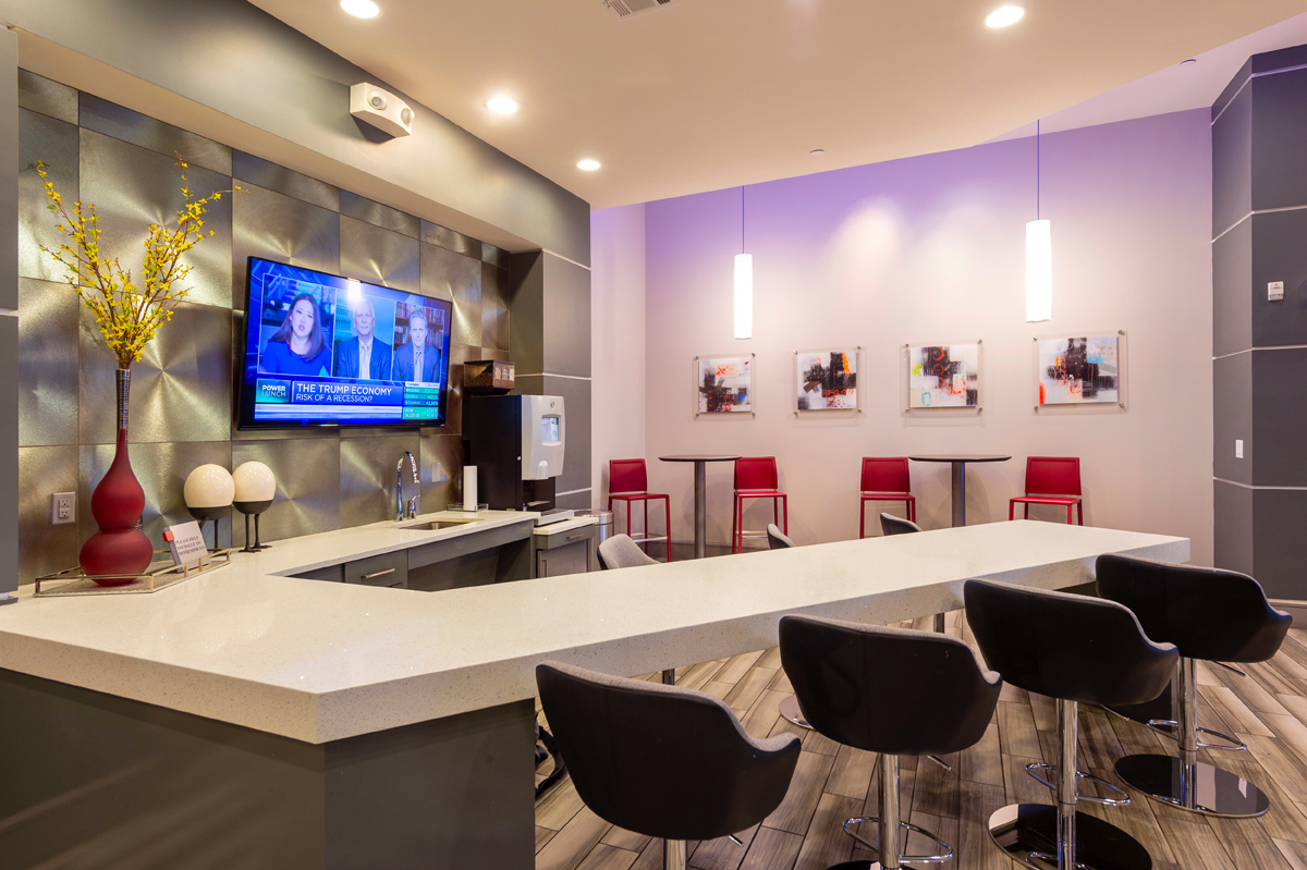 Block 334 Apartments | Apartments in Downtown Houston