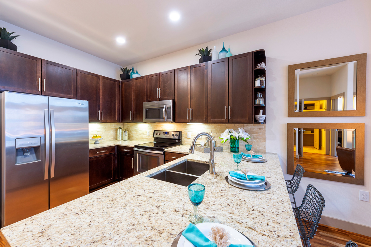 Block 334 Apartments | Apartments in Downtown Houston