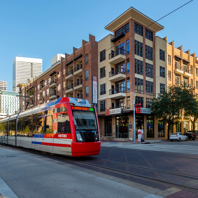 Block 334 Apartments | Apartments in Downtown Houston