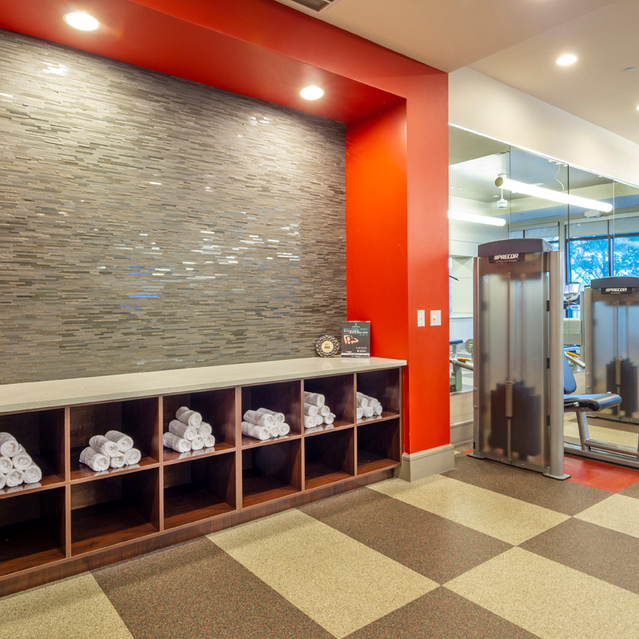 Block 334 Apartments | Apartments in Downtown Houston