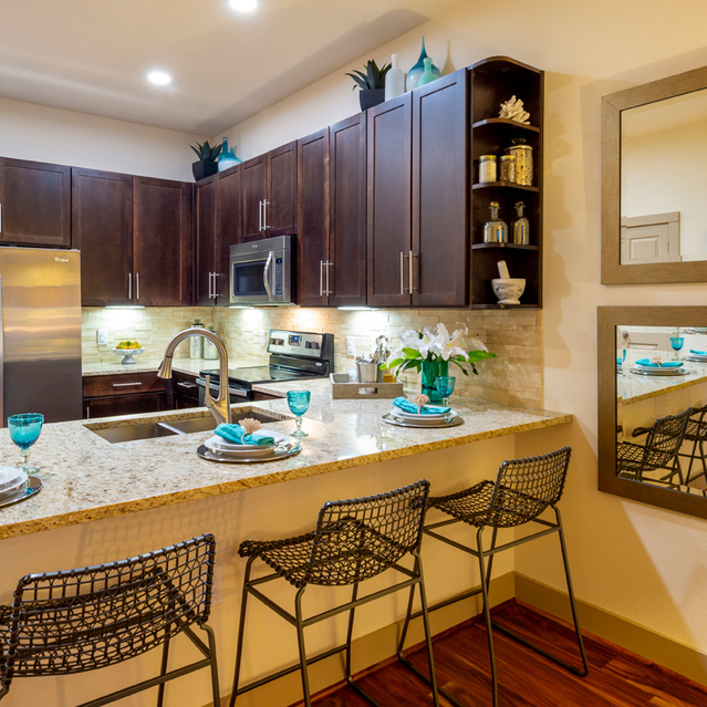 Block 334 Apartments | Apartments in Downtown Houston