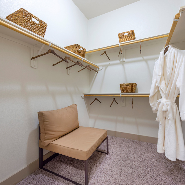 Block 334 Apartments | Apartments in Downtown Houston